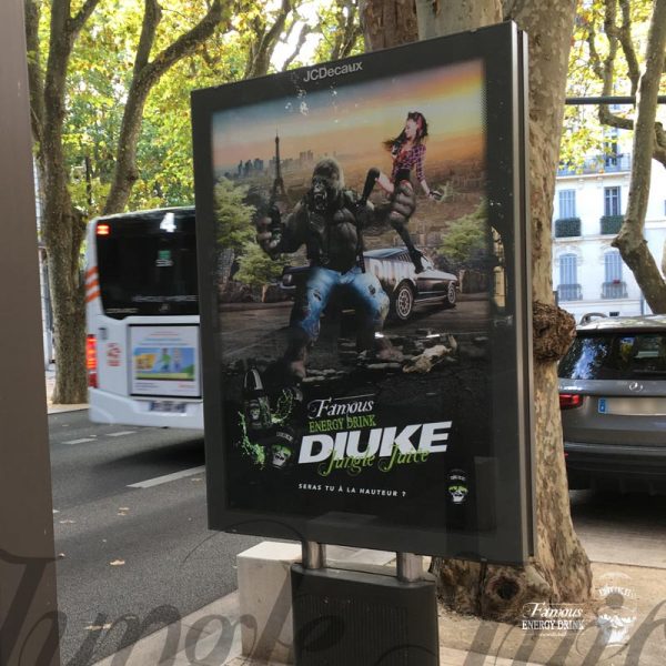 Diuke s'affiche : campagne de publicité - Diuke Famous Energy Drink